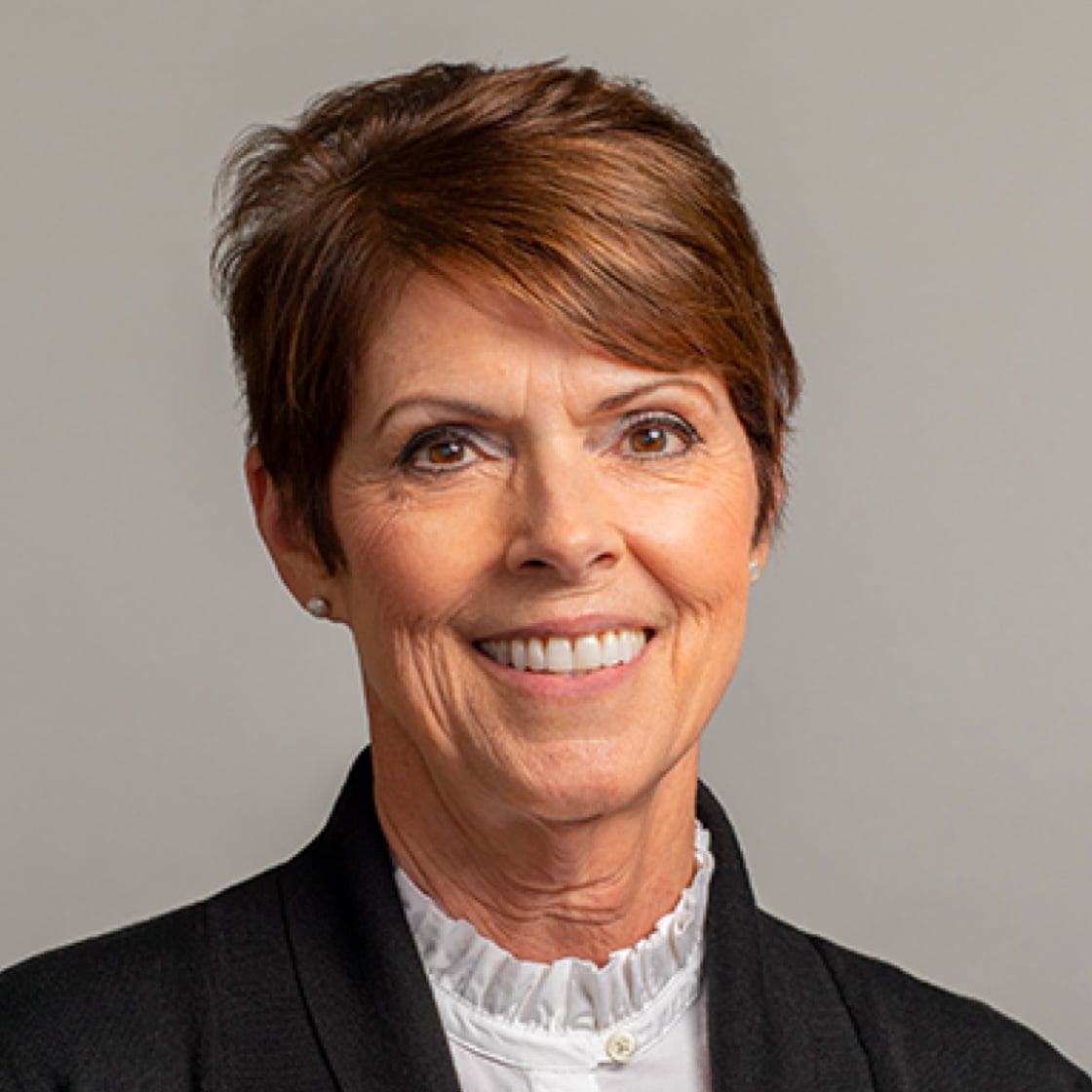 Our Leadership Team - American Woodmark Corporation